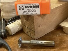 DIY threading jig | WoodBarter